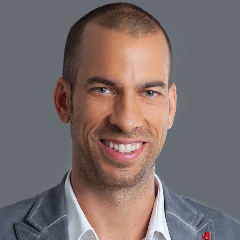 Roman Weber's Instagram, Twitter & Facebook on IDCrawl